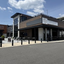 TWIN HICKORY TAVERN - Updated July 2025 - 19 Photos & 11 Reviews - 1420 ...