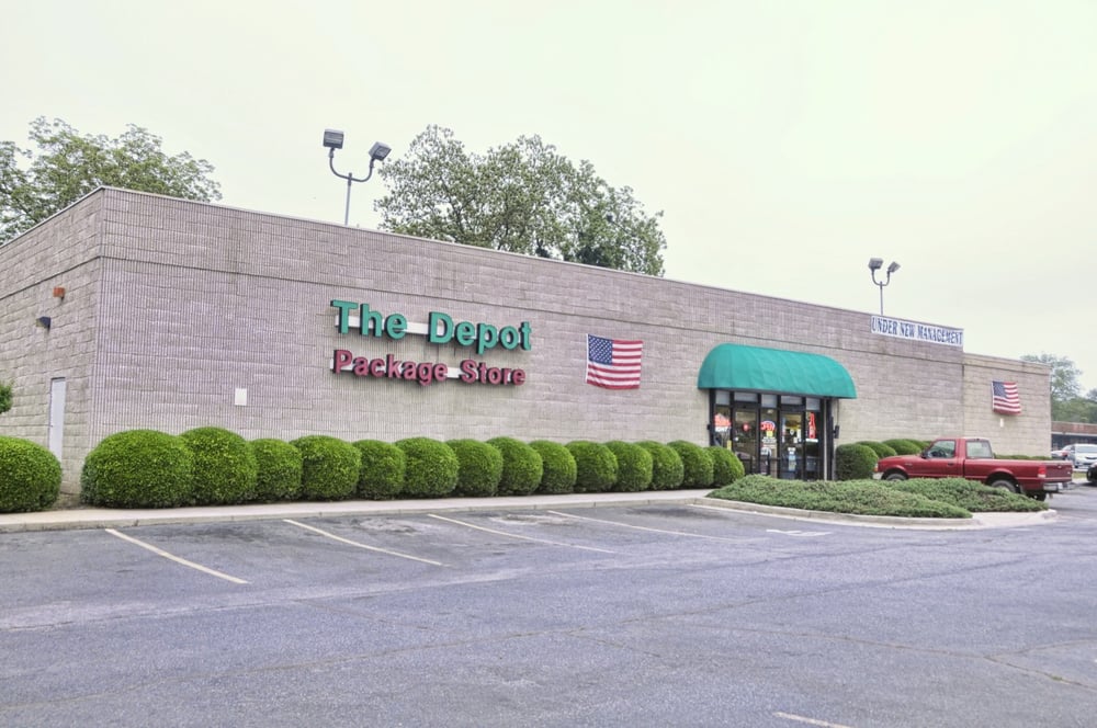 DEPOT PACKAGE STORE - Updated November 2025 - 738 Pio Nono Ave, Macon ...