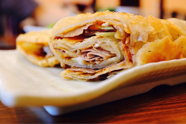 PEACEFUL RESTAURANT - Updated July 2025 - 635 Photos & 645 Reviews ...