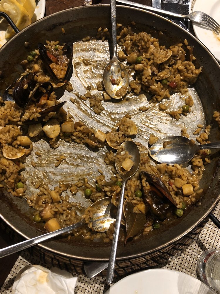 MOMO - 57 Photos & 27 Reviews - Carrer Arc de Sant Ramon del Call, 6 ...