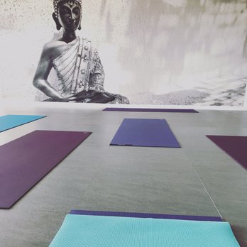 YOGA CHILL - Updated December 2025 - 10 Reviews - 221 Farenholt Avenue ...