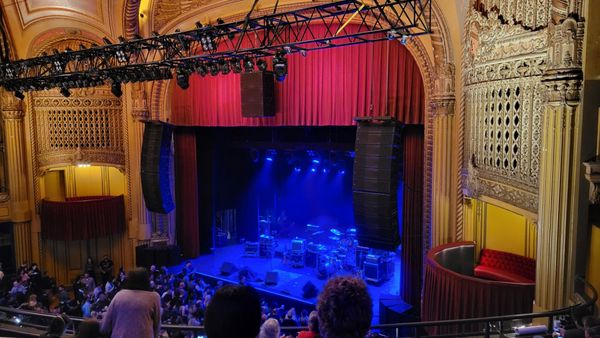 THE WARFIELD - Updated October 2024 - 850 Photos & 928 Reviews - 982 ...