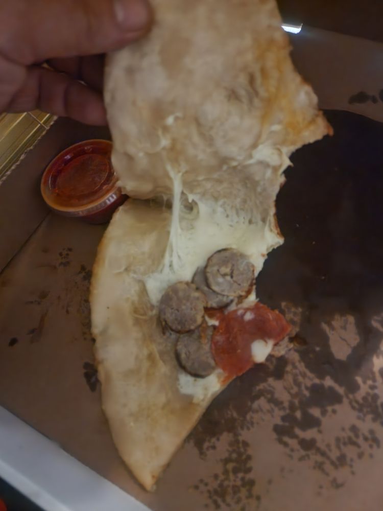 BROOKLYN CALZONES - Updated October 2025 - 26 Reviews & 10 Photos ...