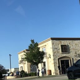 THE PLAZA RESTAURANT & BAR - Updated July 2025 - 83 Photos & 179 ...