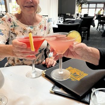 BUTLER INN OF PEWAUKEE - Updated December 2025 - 51 Photos & 142 ...