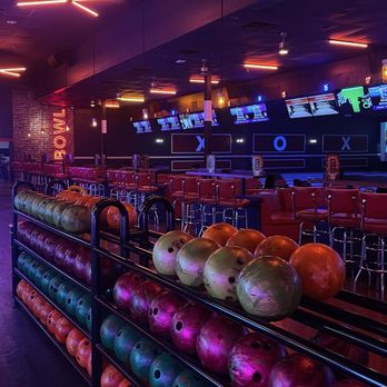 BOWLERO DALLAS - Updated December 2025 - 87 Photos & 31 Reviews - 3805 ...