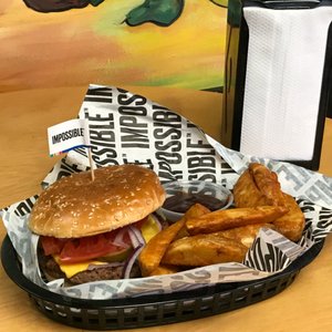 CAPRI’S PIZZA - 13 Photos & 55 Reviews - Pizza - 1722 Calumet Ave ...