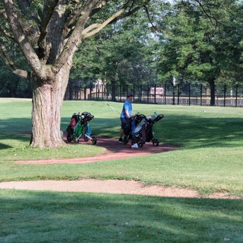 WING PARK GOLF COURSE - Updated December 2025 - 10 Photos - 1000 Wing ...