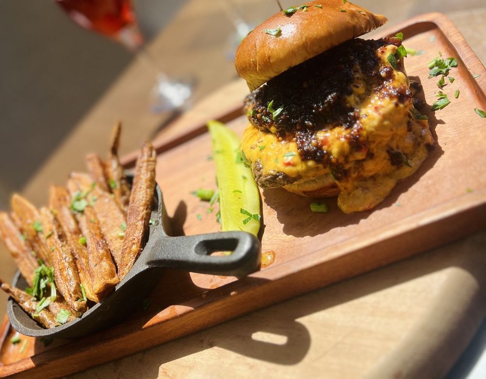 THE LOCAL KITCHEN AND TAP ROOM - Updated October 2025 - 2443 Hwy 54 W ...