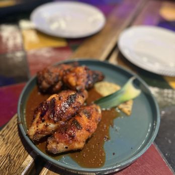 MAHARI - Updated September 2025 - 123 Photos & 50 Reviews - 1504 E 55th ...