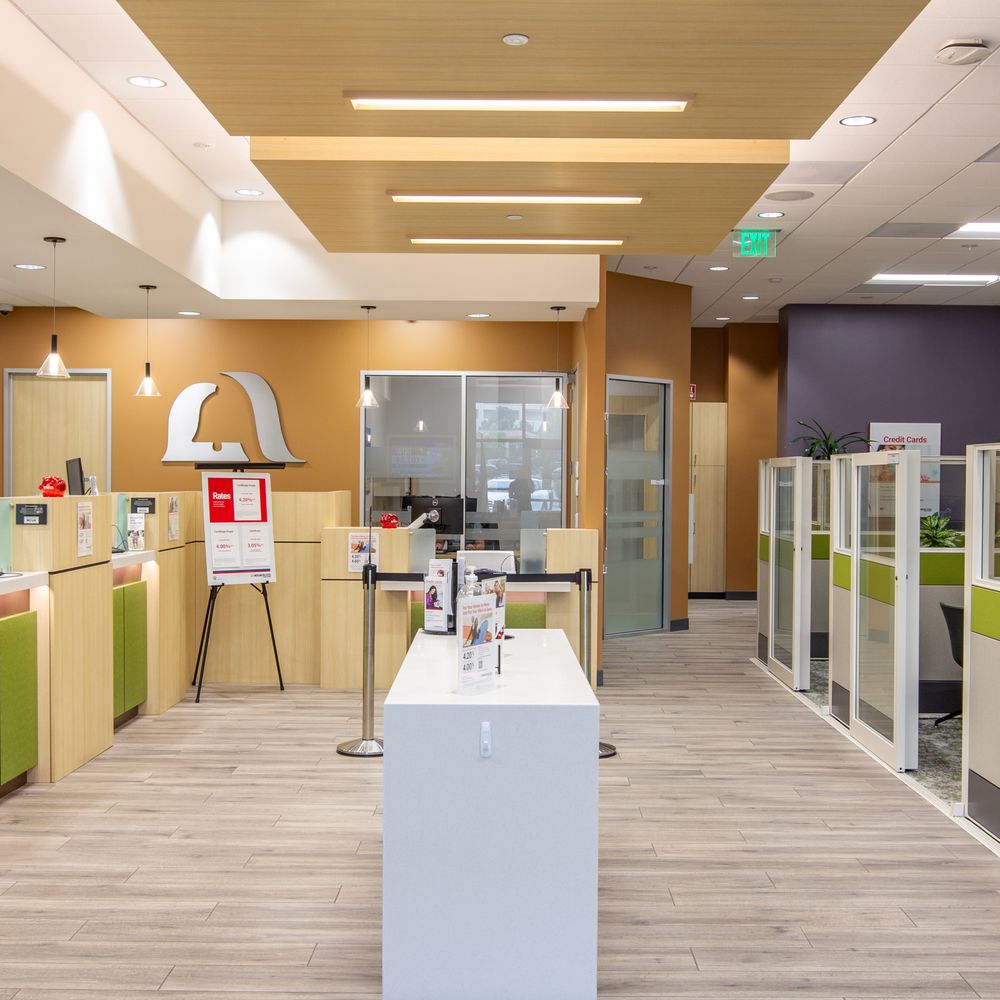 Modern Bank Counter Design