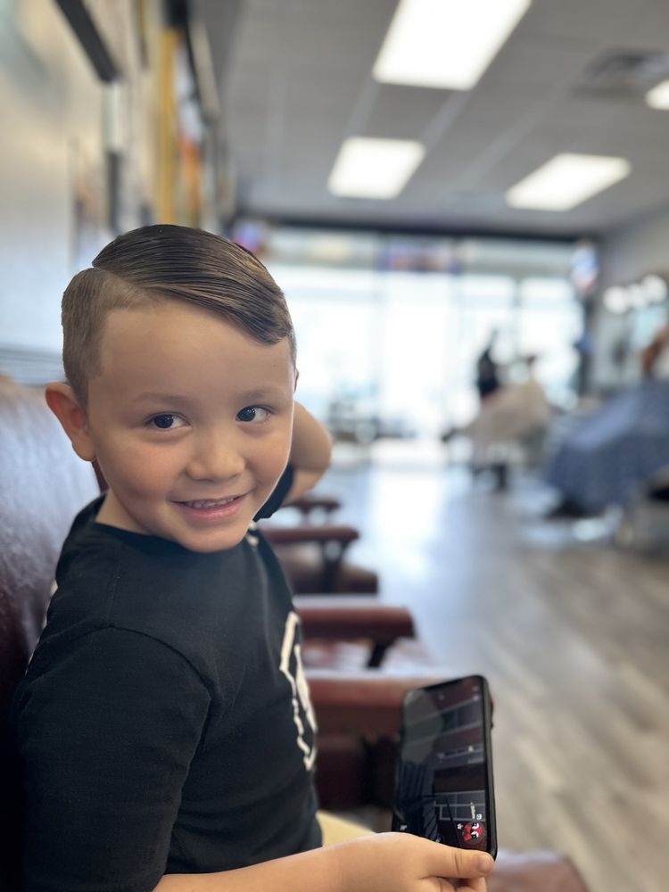 DAPPER ST. BARBERSHOP - Updated October 2025 - 18 Photos & 16 Reviews ...