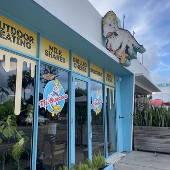 MS CHEEZIOUS - Updated October 2024 - 1062 Photos & 761 Reviews - 7418 ...