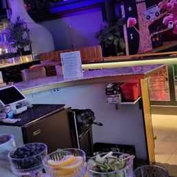 ZAYA - Updated January 2026 - 385 Photos & 300 Reviews - 515 W 7th St ...