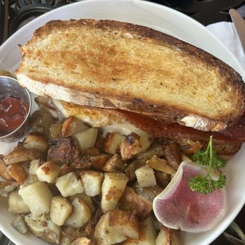 ROSES RESTAURANT - Updated June 2024 - 294 Photos & 174 Reviews - 160 ...