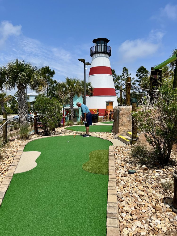 BEACHSIDE MINI GOLF - Updated January 2026 - 45 Photos & 26 Reviews ...