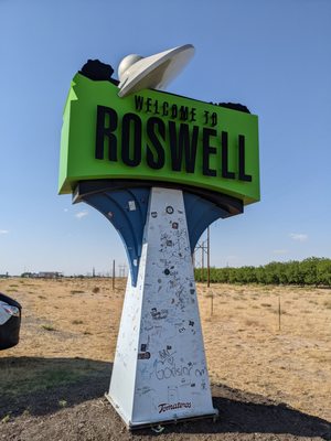 ROSWELL WELCOME SIGN - Updated October 2025 - 32 Photos & 14 Reviews ...