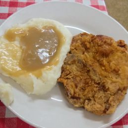 MATTHEWS CAFETERIA - 266 Photos & 392 Reviews - 2299 Main St, Tucker ...