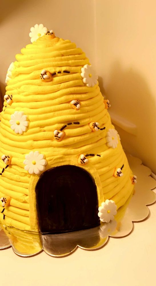 CAKES THAT CONNECT - Updated December 2025 - 189 Photos - Northborough ...