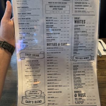 RUSTY BUCKET RESTAURANT & TAVERN - Updated December 2025 - 167 Photos ...