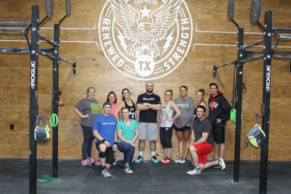 RENEWED STRENGTH CROSSFIT - Updated January 2026 - 21 Photos - 709 ...