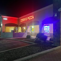 ZZEEKS PIZZA - Updated July 2025 - 59 Photos & 77 Reviews - 1721 E ...