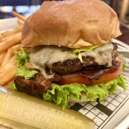 THE SALTY PICKLE - Updated June 2025 - 120 Photos & 101 Reviews - 276 ...