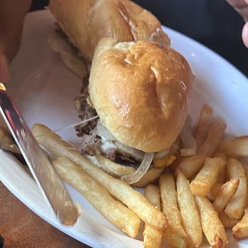 THE RIDGE INN RESTAURANT - Updated July 2025 - 66 Photos & 93 Reviews ...