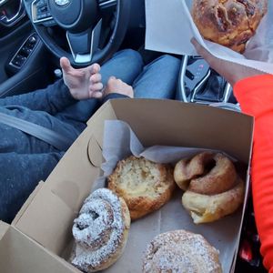 EMERAUDE BAKERY - Updated May 2025 - 10 Photos - 9904 Lebanon Rd, Mt ...