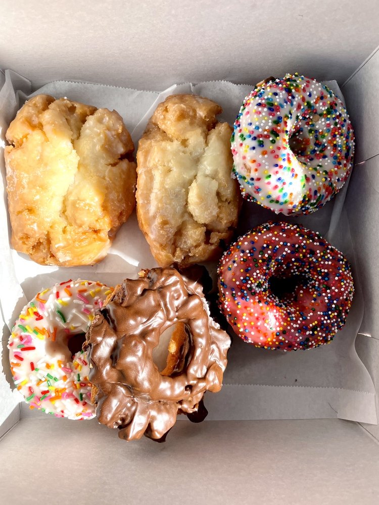 PQ DONUTS - Updated May 2025 - 53 Photos & 140 Reviews - 9335 Paseo ...