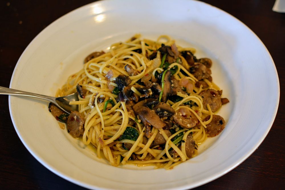 ANGELO’S RESTAURANT - Updated January 2026 - 269 Photos & 262 Reviews ...