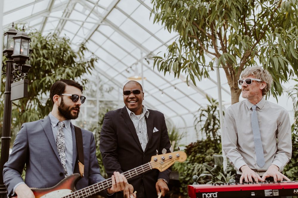 BLUE WAVE BAND - Updated August 2024 - 30 Photos & 15 Reviews - Seattle ...