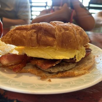 VANTA CAFE - Updated October 2025 - 639 Photos & 643 Reviews - 291 ...