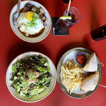 HAZIE’S - Updated August 2024 - 470 Photos & 208 Reviews - 501 Hayes St ...