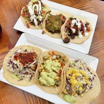 RED STAR TACO BAR - Updated July 2025 - 368 Photos & 510 Reviews - 513 ...