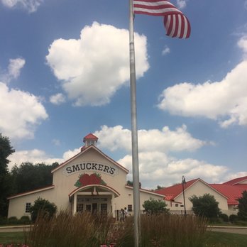 THE J.M. SMUCKER COMPANY STORE AND CAFÉ - Updated September 2025 - 118 ...