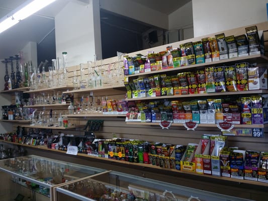 CIGARETTE STORE - 27 Photos - 1155 E Yosemite Ave, Manteca, California ...