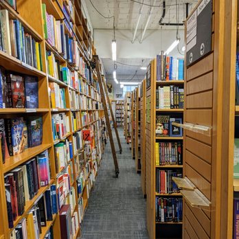 MAGERS & QUINN BOOKSELLERS - Updated August 2024 - 39 Photos & 118 ...