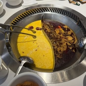 QIAO LIN HOTPOT - CHICAGO DOWNTOWN - Updated October 2025 - 330 Photos ...