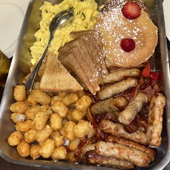 BRICKS FAMILY RESTAURANT - Updated December 2025 - 45 Photos & 47 ...