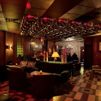 ANGELONI’S CLUB MADRID - Updated November 2025 - 96 Photos & 34 Reviews ...