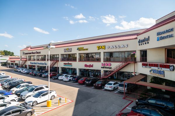 TAN DALLAS - 30 Photos & 117 Reviews - 5400 E Mockingbird Ln, Dallas ...