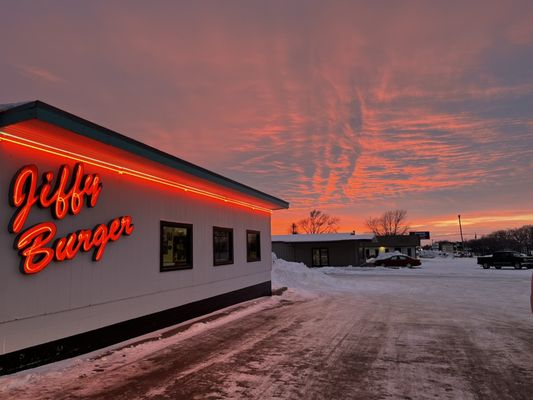 JIFFY BURGER - Updated May 2026 - 13 Photos & 34 Reviews - 815 E Hwy 36 ...
