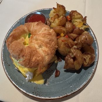 THE HERMOSA INN & LON’S - Updated August 2025 - 1131 Photos & 814 ...