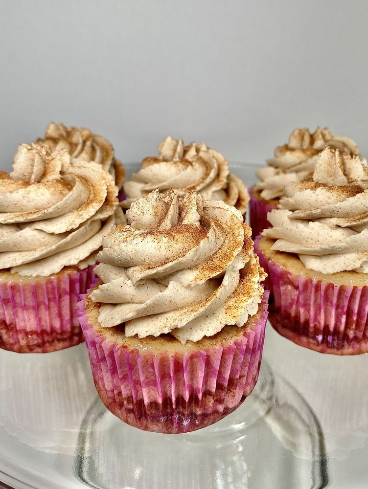 SNOWDROP CAKES & CONFECTIONS - Updated July 2025 - 22 Photos - Kansas ...