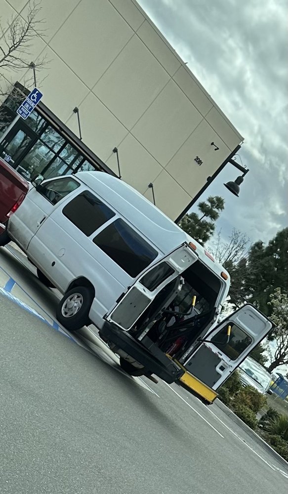 CMT ASSISTANT MEDICAL TRANSPORTATION - Updated November 2025 - 1264 E ...