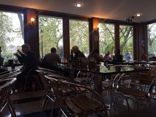 RUSSELL SQUARE CAFE - Updated July 2025 - 14 Photos & 40 Reviews ...