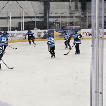 RENO ICE COMMUNITY ICE ARENA - Updated January 2025 - 74 Photos & 30 ...
