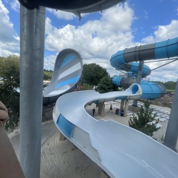 SPLASHDOWN BEACH - Updated August 2025 - 118 Photos & 106 Reviews - 16 ...