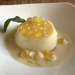 ACACIA MIDTOWN - Updated January 2026 - 163 Photos & 77 Reviews - 2363 ...